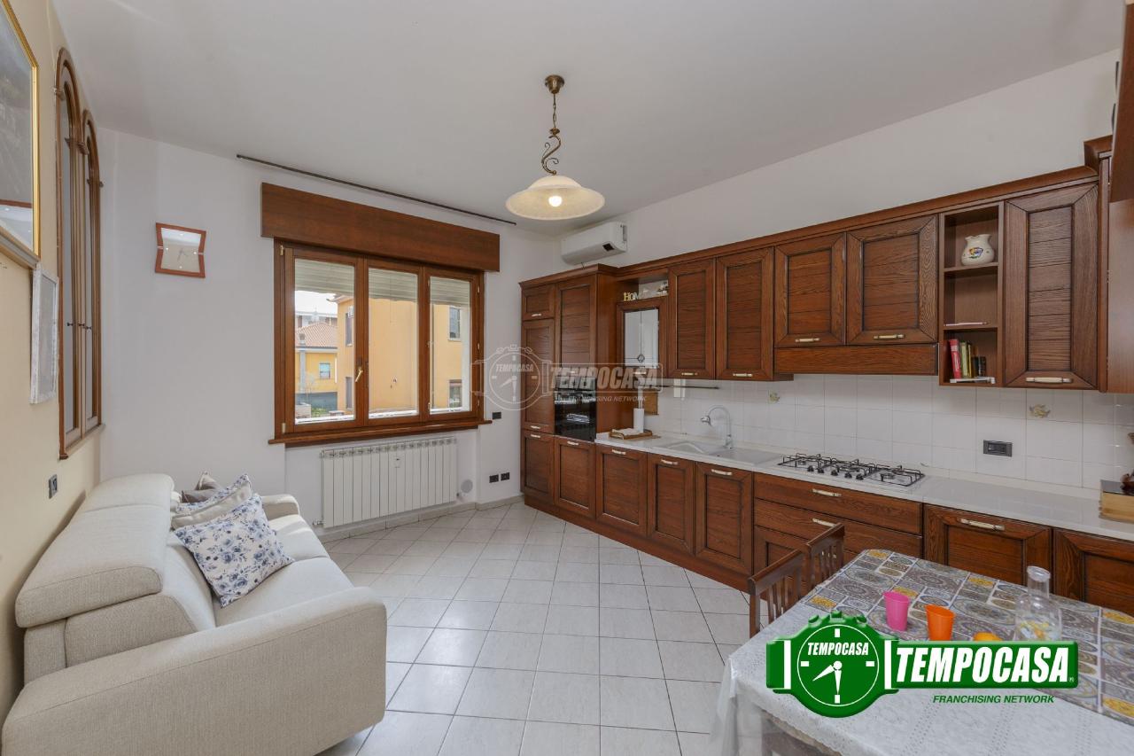 Appartamento in vendita a Pero