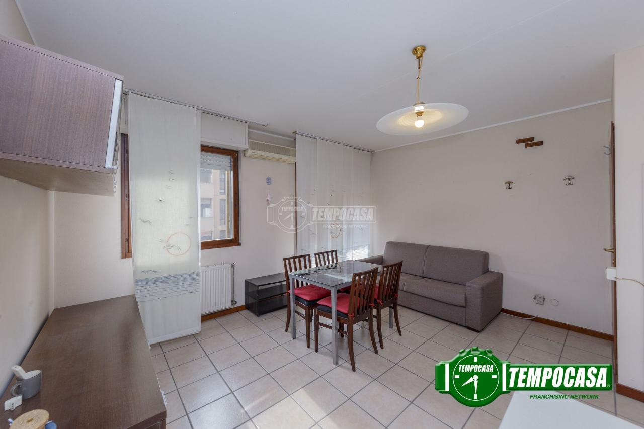 Appartamento in vendita a Pero