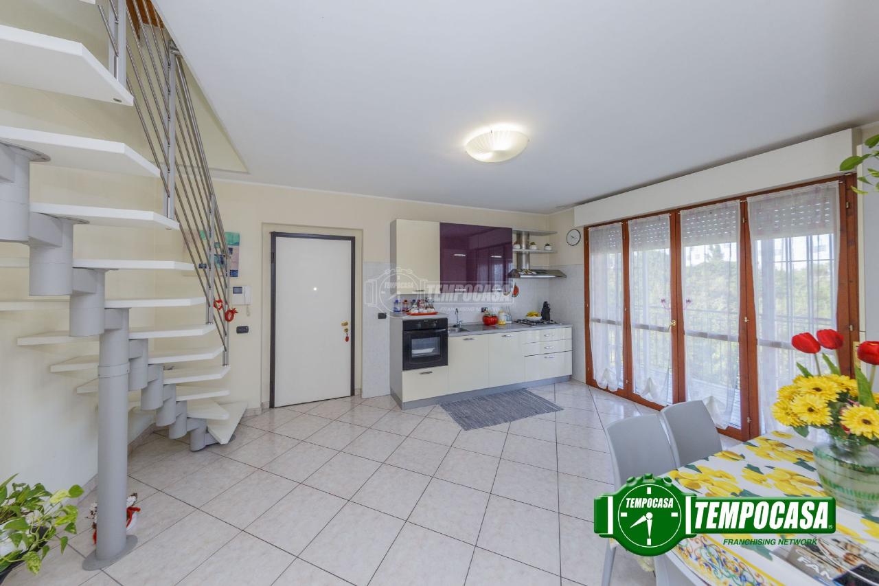 Appartamento in vendita a Pero