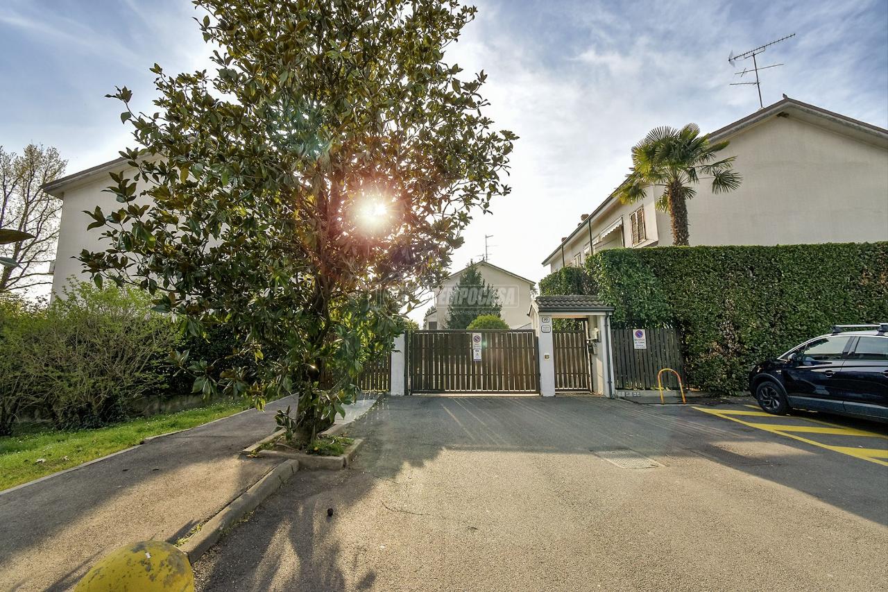 Villa a schiera in vendita a Basiglio