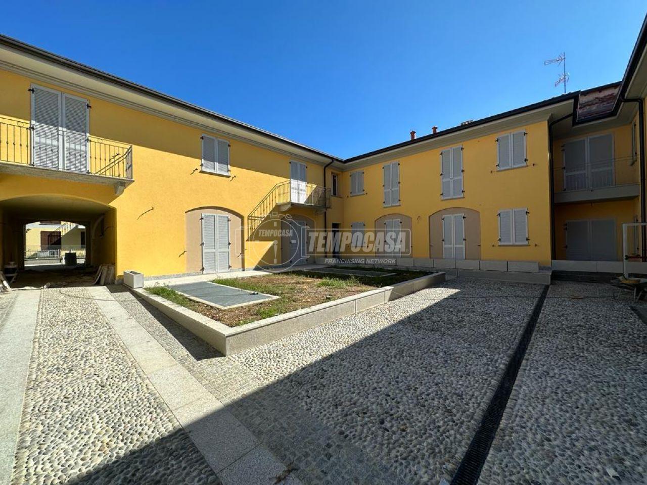 Appartamento in vendita a Ossona