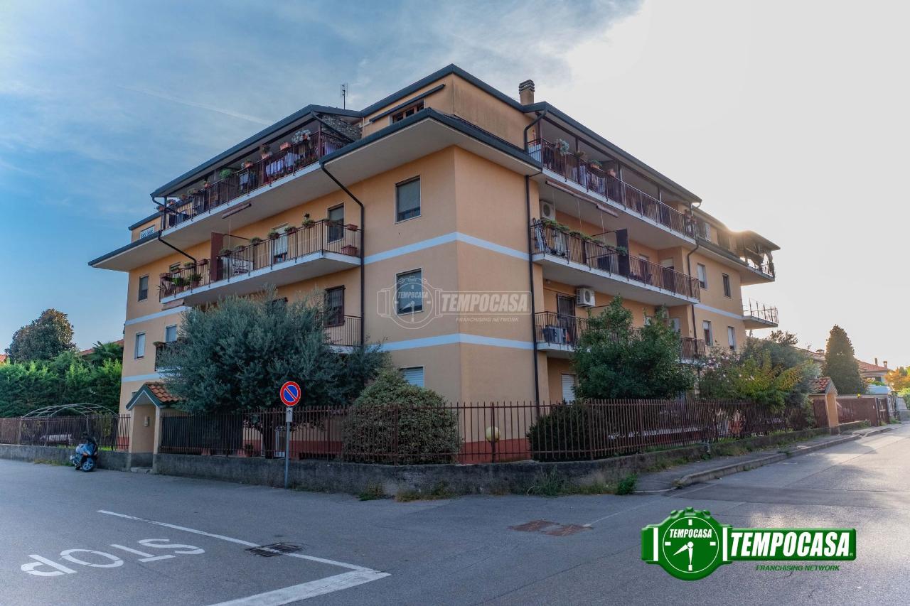 Appartamento in vendita a Casorezzo