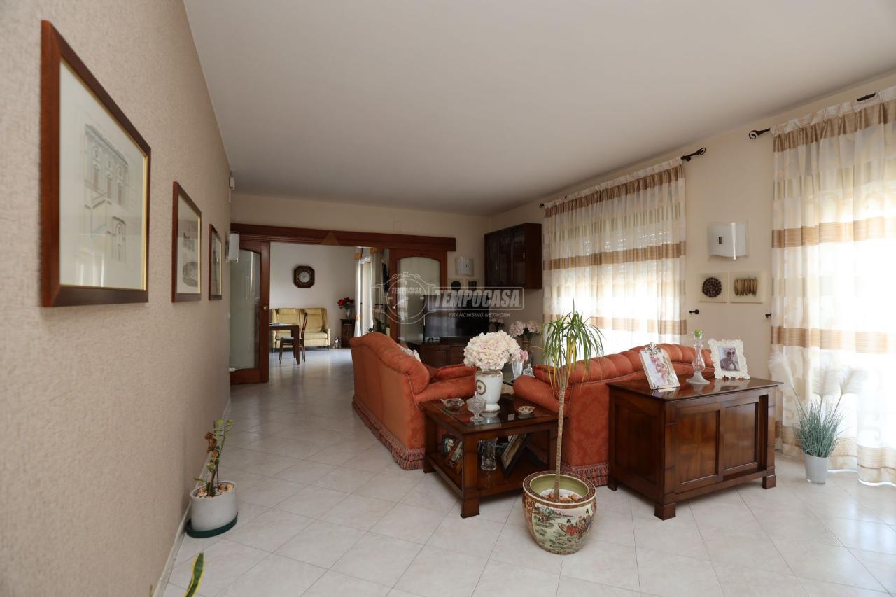 Appartamento in vendita a Aversa