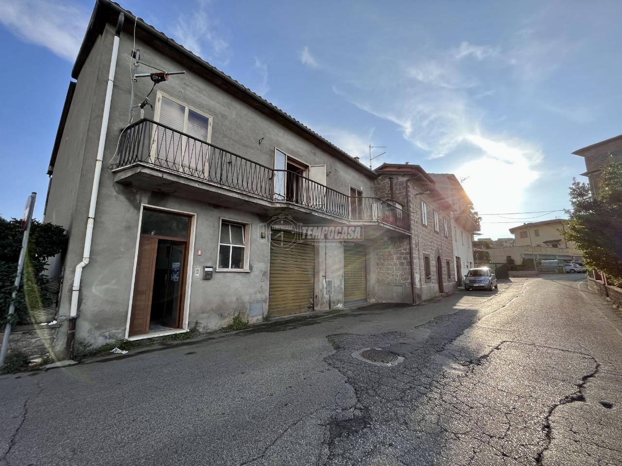 Casa indipendente in vendita a Montefiascone