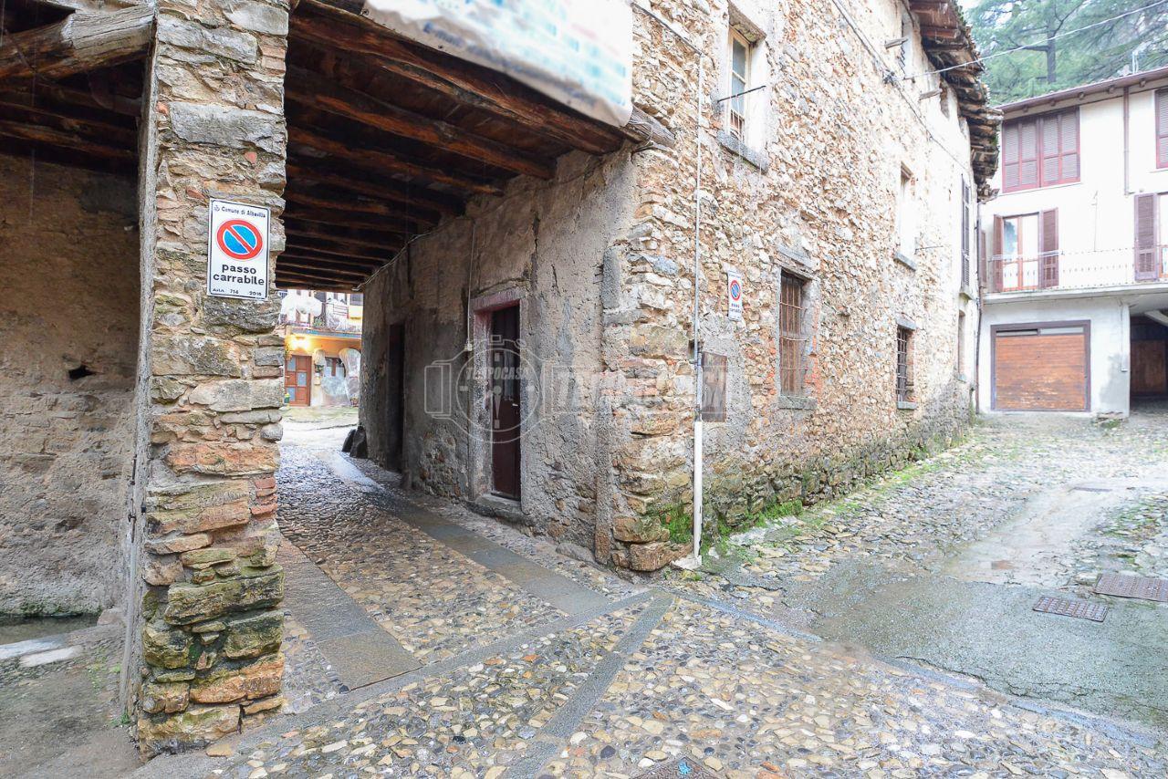 Appartamento in vendita a Albavilla