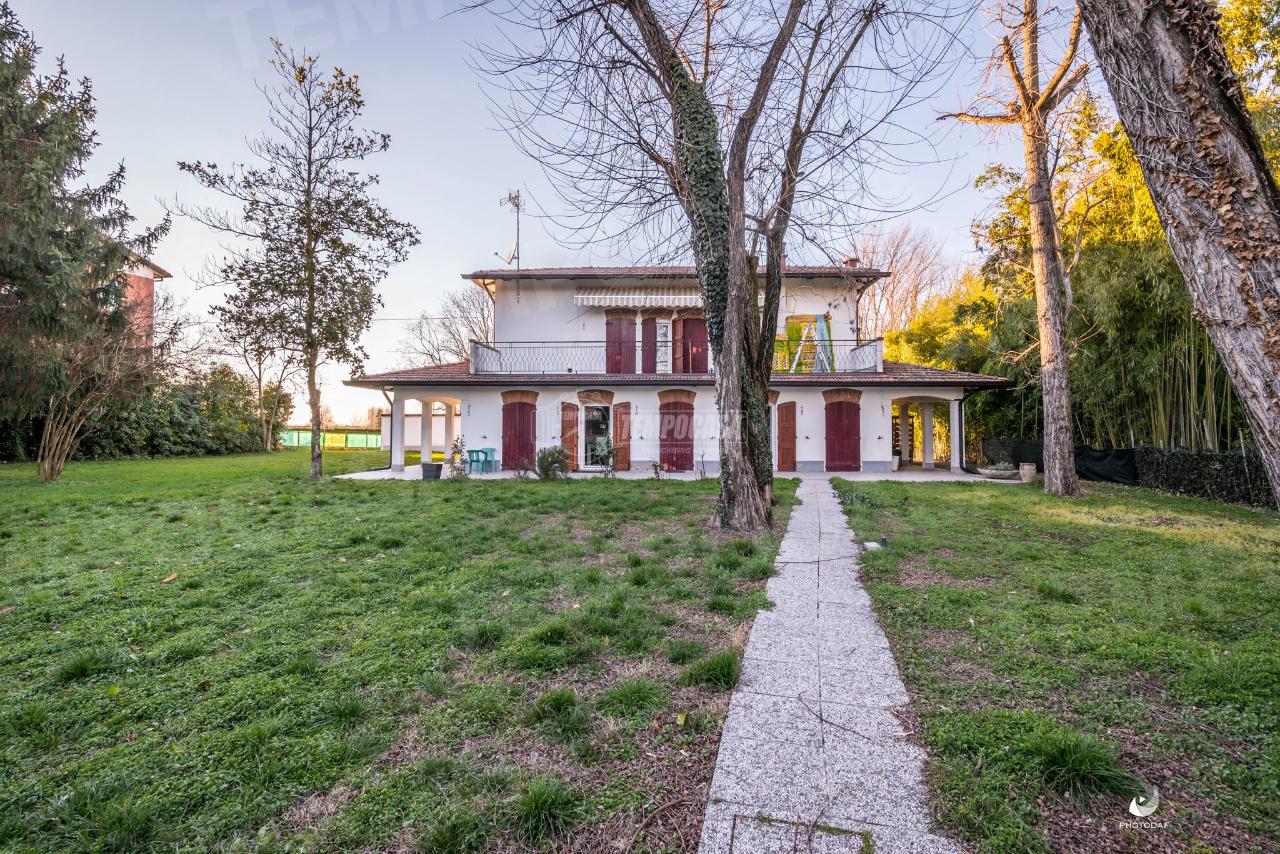 Casa indipendente in vendita a San Cesario Sul Panaro