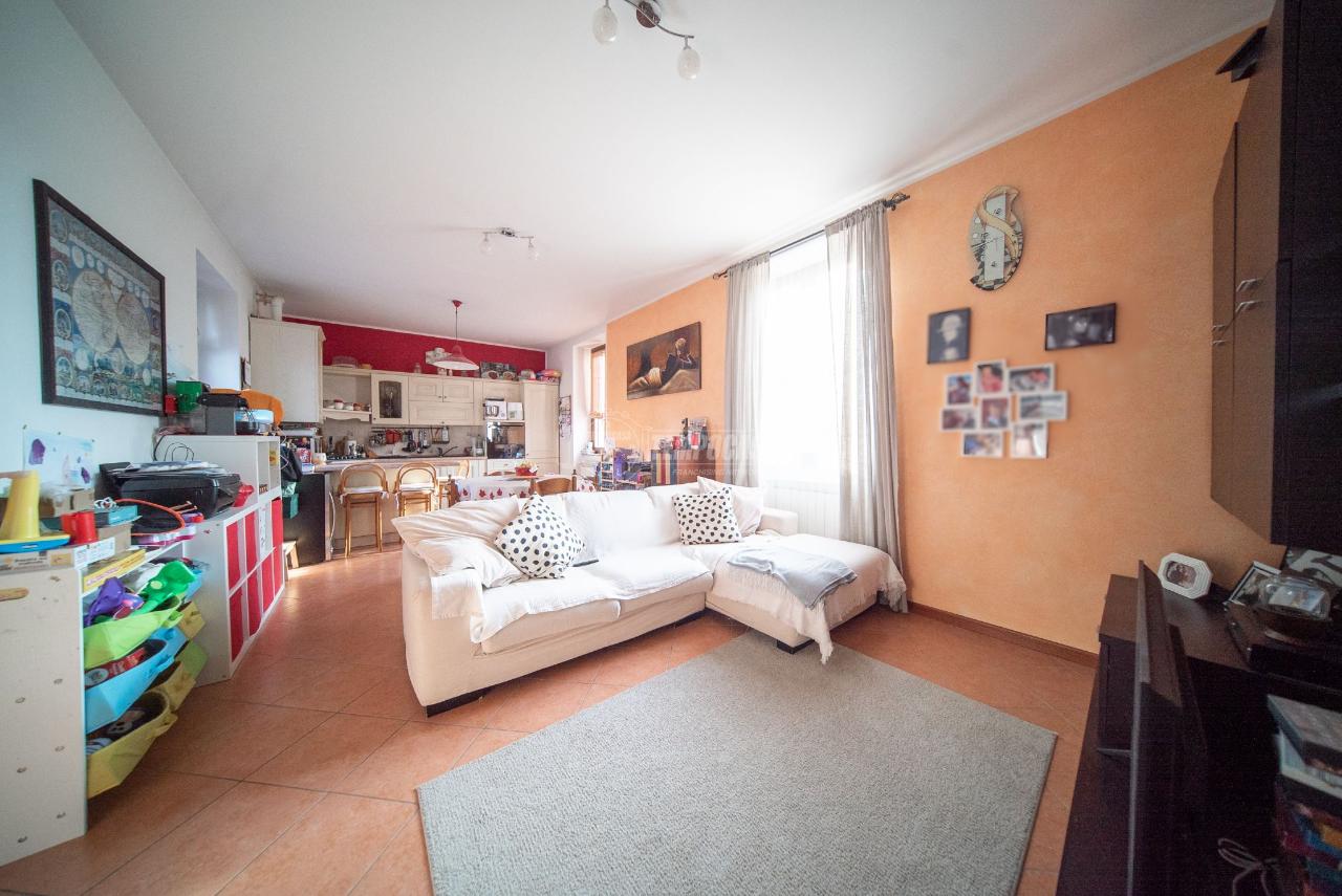 Casa indipendente in vendita a Carnago