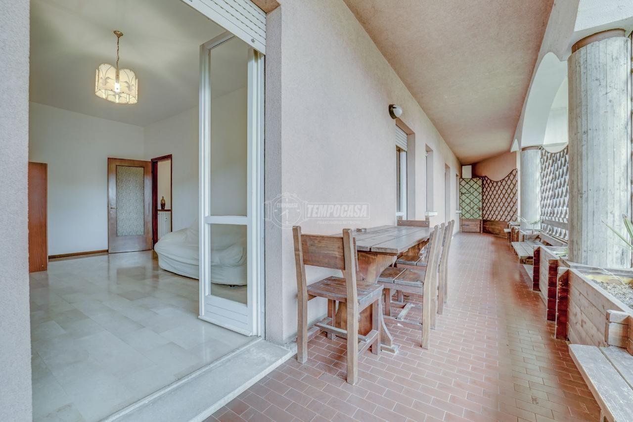 Appartamento in vendita a Carnago