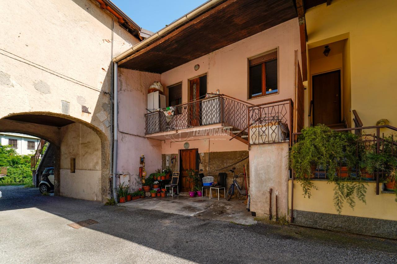 Appartamento in vendita a Oggiona Con Santo Stefano