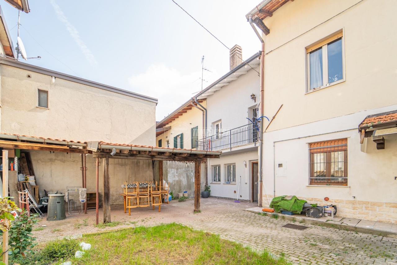 Appartamento in vendita a Carnago