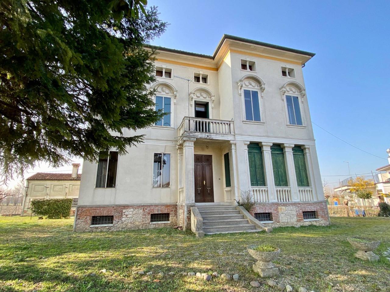 Villa in vendita a Camisano Vicentino