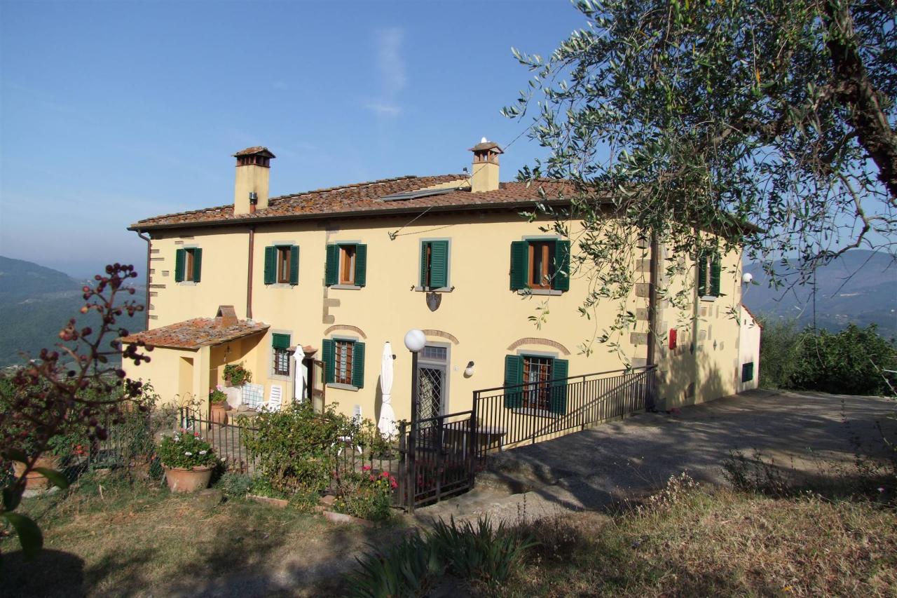 Casa colonica in vendita a Rufina