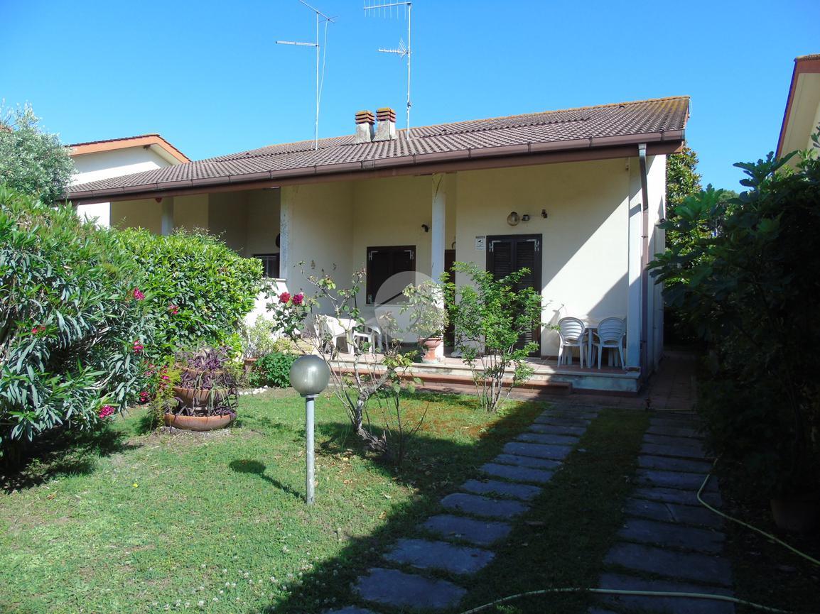 Villa in vendita a Ardea
