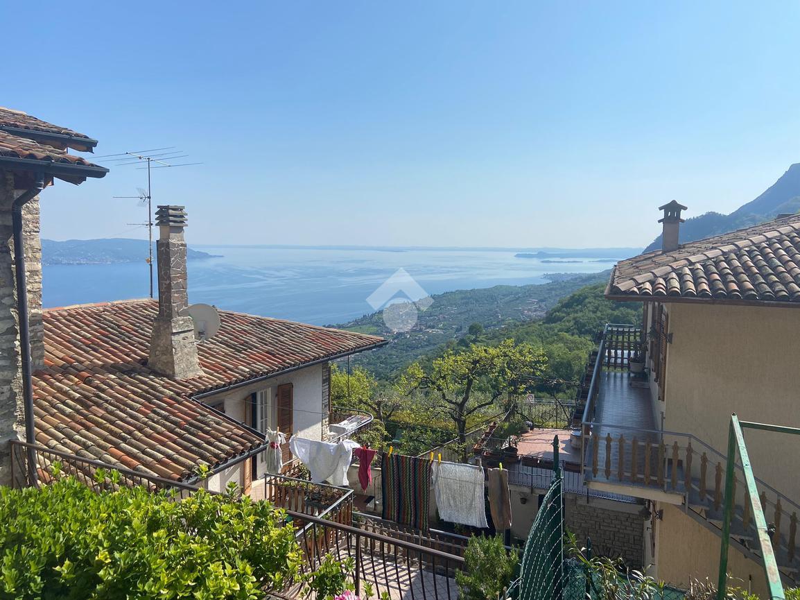 Appartamento in vendita a Gargnano