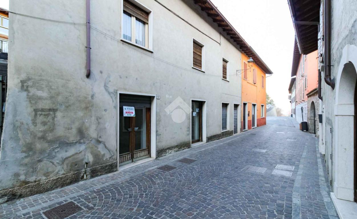 Casa indipendente in vendita a Tignale
