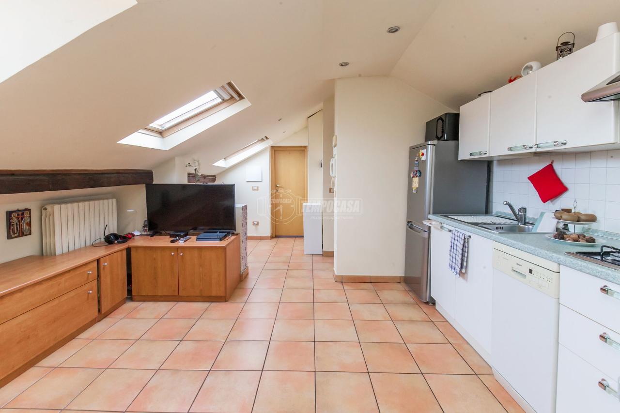 Bilocale in Via Ambrogio Strada 28, Bresso