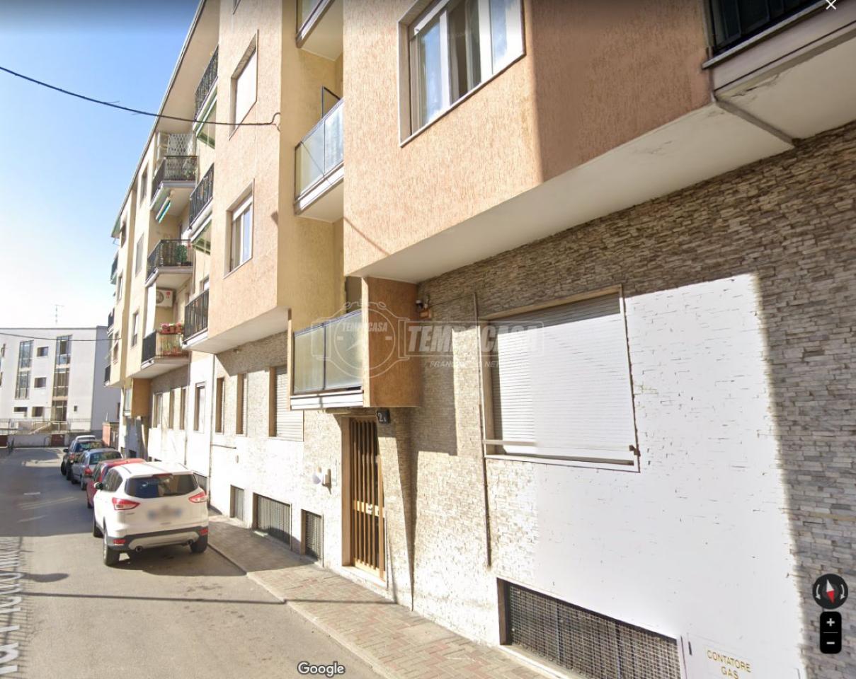 Magazzino in vendita a Bresso