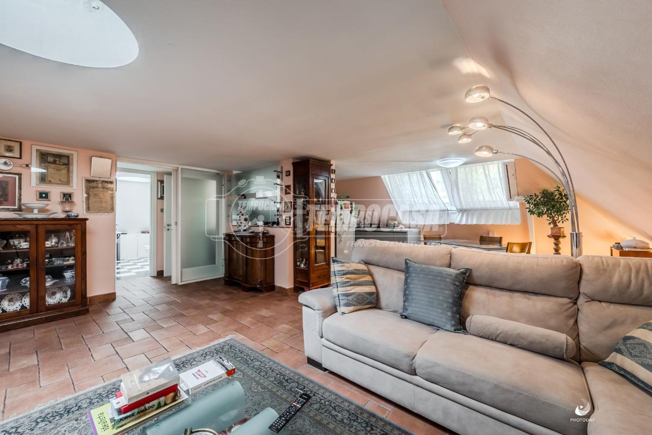 Appartamento in vendita a Modena