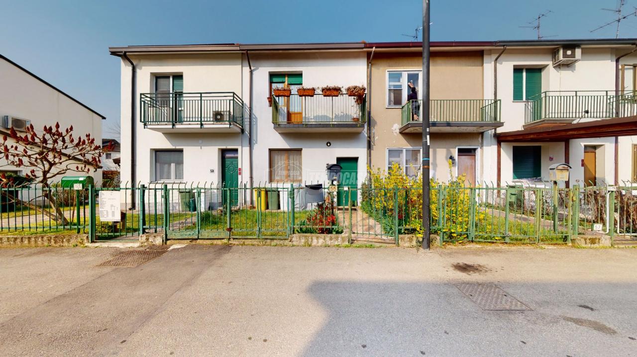 Villa in Via dell'Olmo 55, Segrate