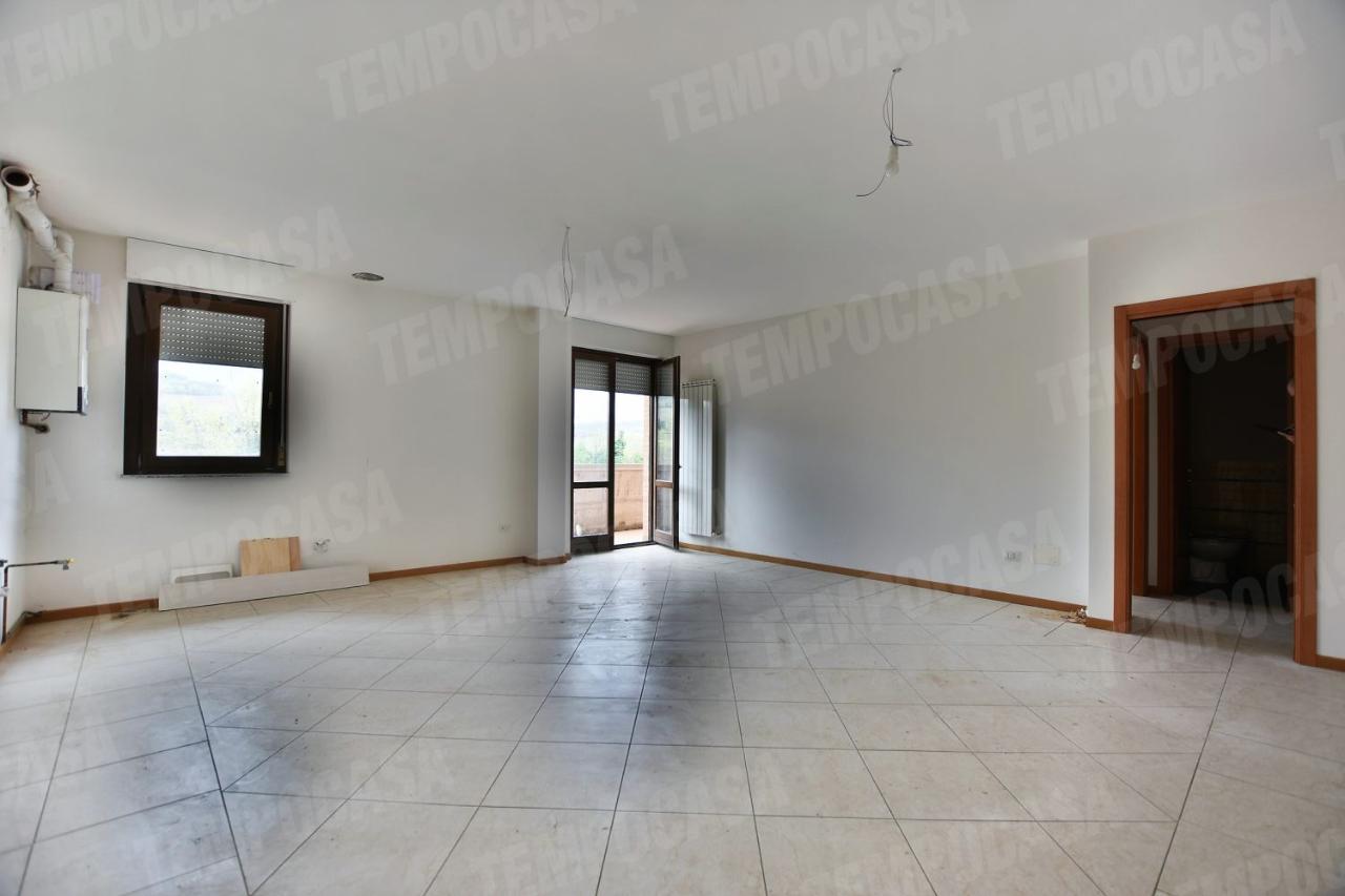 Appartamento in vendita a Belforte Del Chienti