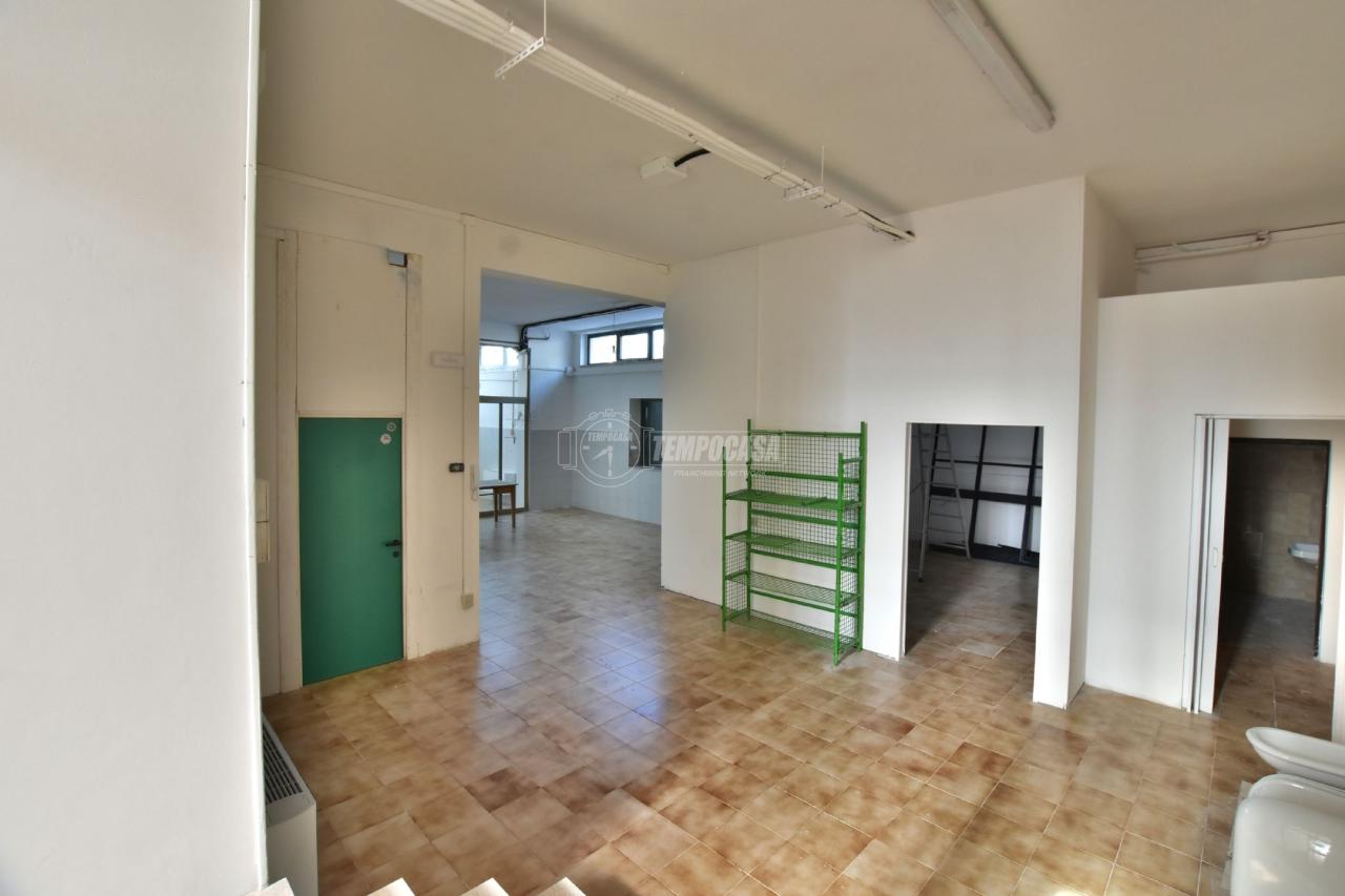 Laboratorio in affitto a Tolentino