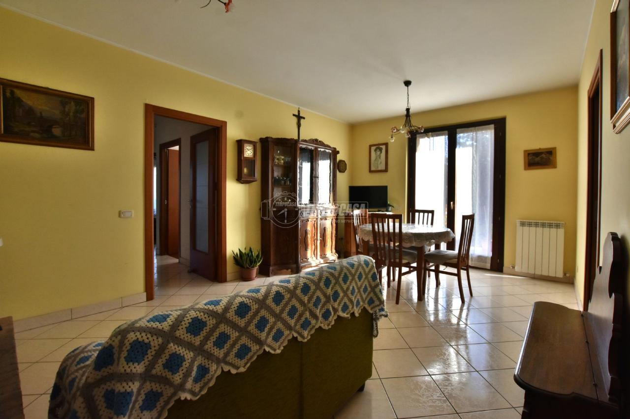 Appartamento in vendita a Caldarola