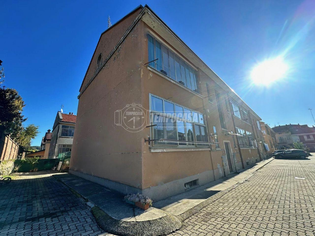 Appartamento in vendita a Cuorgne'