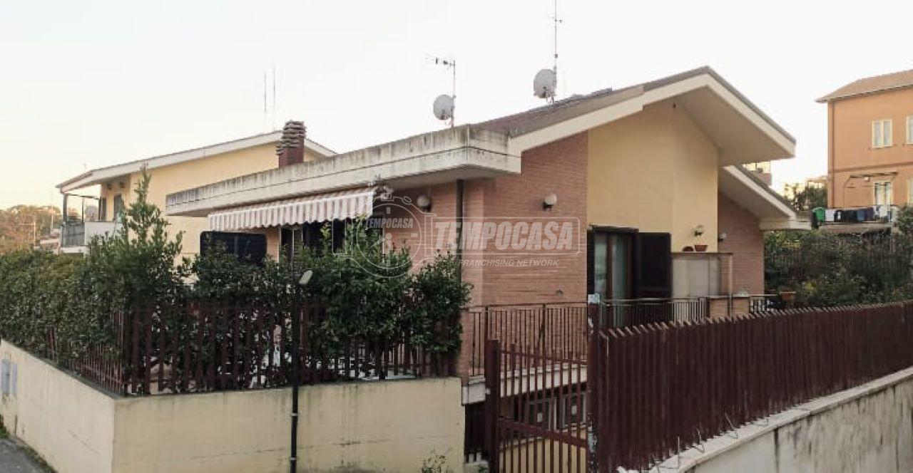 Villa a schiera in vendita a Roma