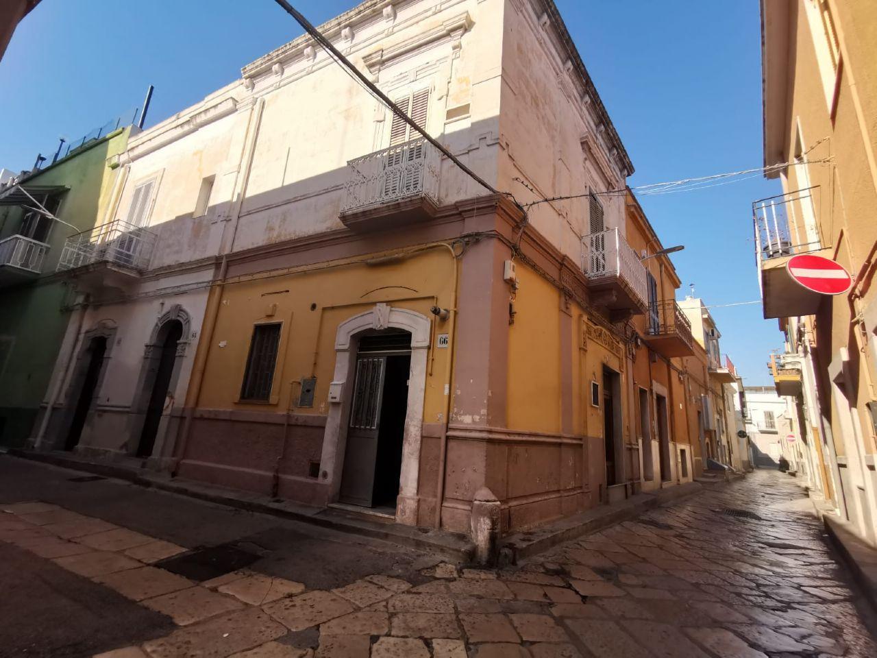 Casa indipendente in vendita a Bari