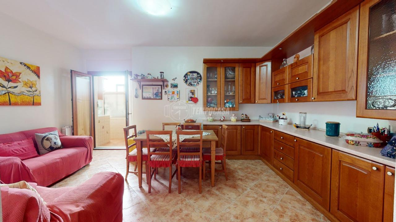 Trilocale in Via Salvatore Quasimodo, Casamassima