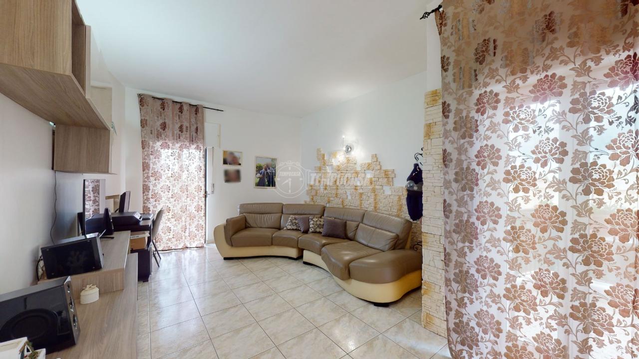 Trilocale in Via Foggia, Casamassima