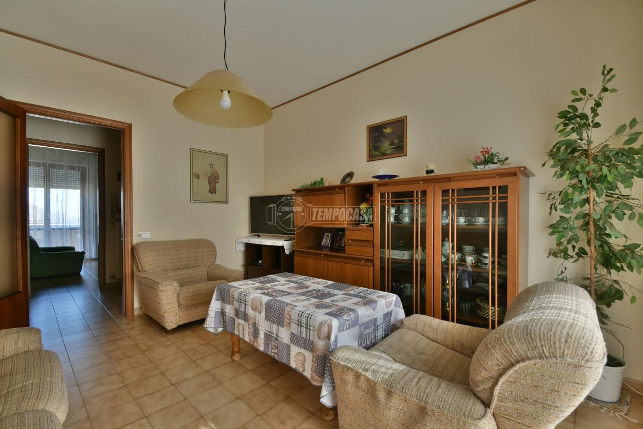 Appartamento in vendita a Monte Urano