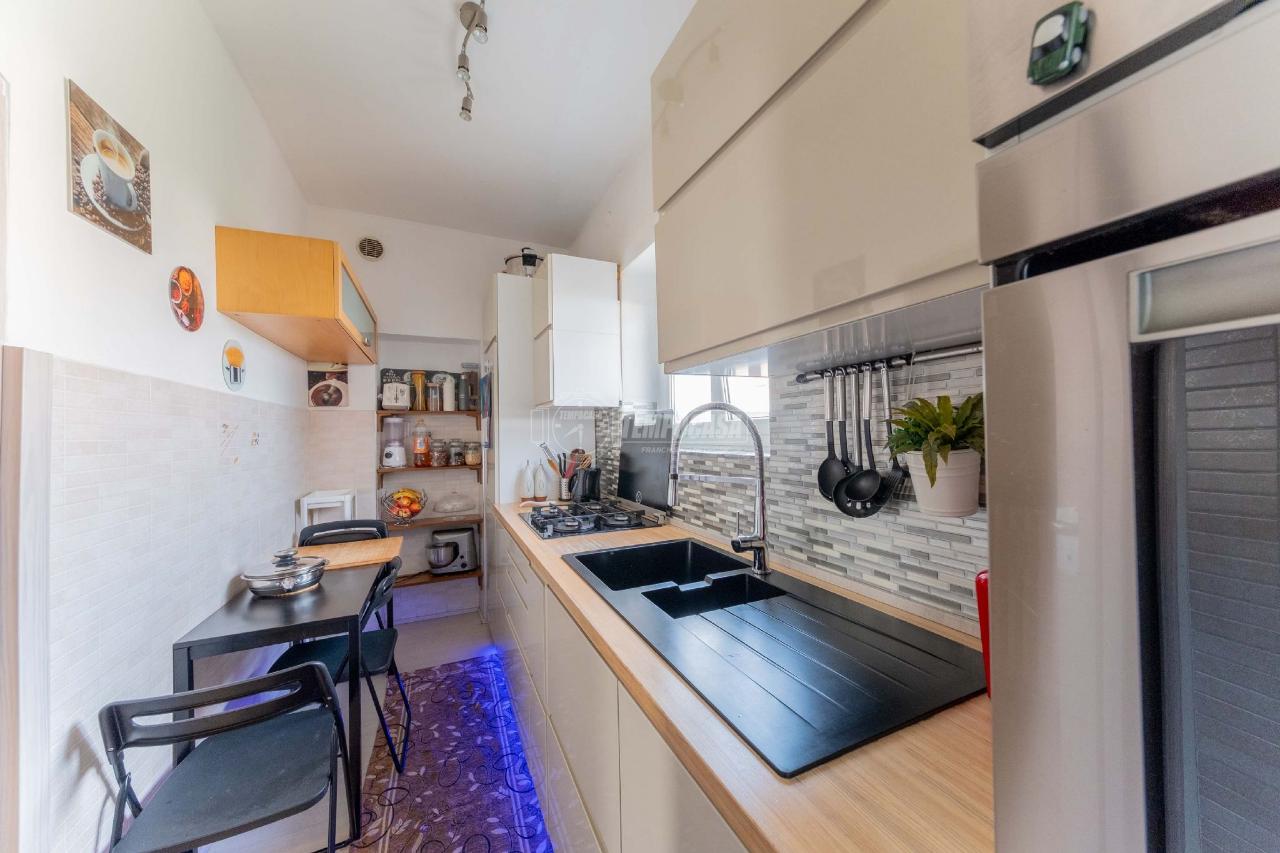 Appartamento in vendita a Monza