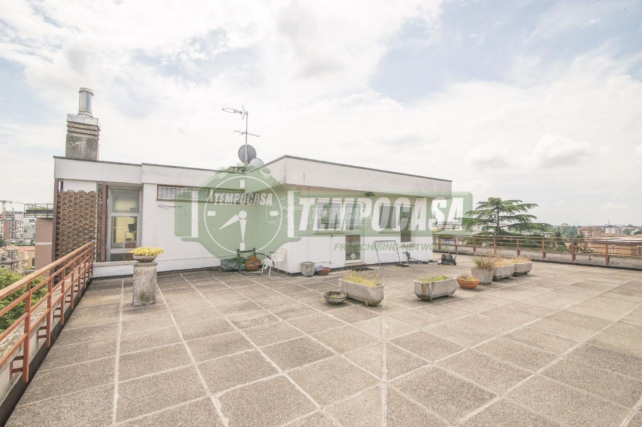 Appartamento in vendita a Monza