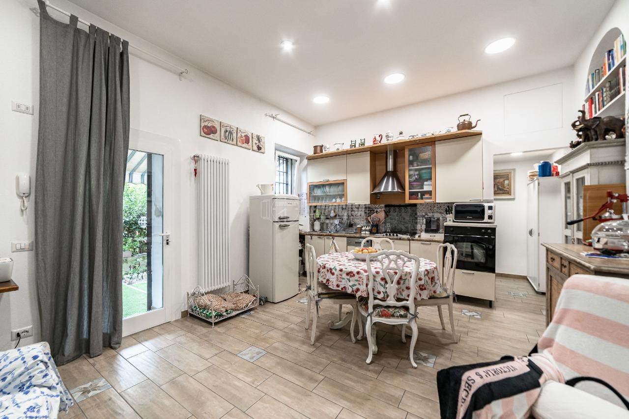 Appartamento in vendita a Monza