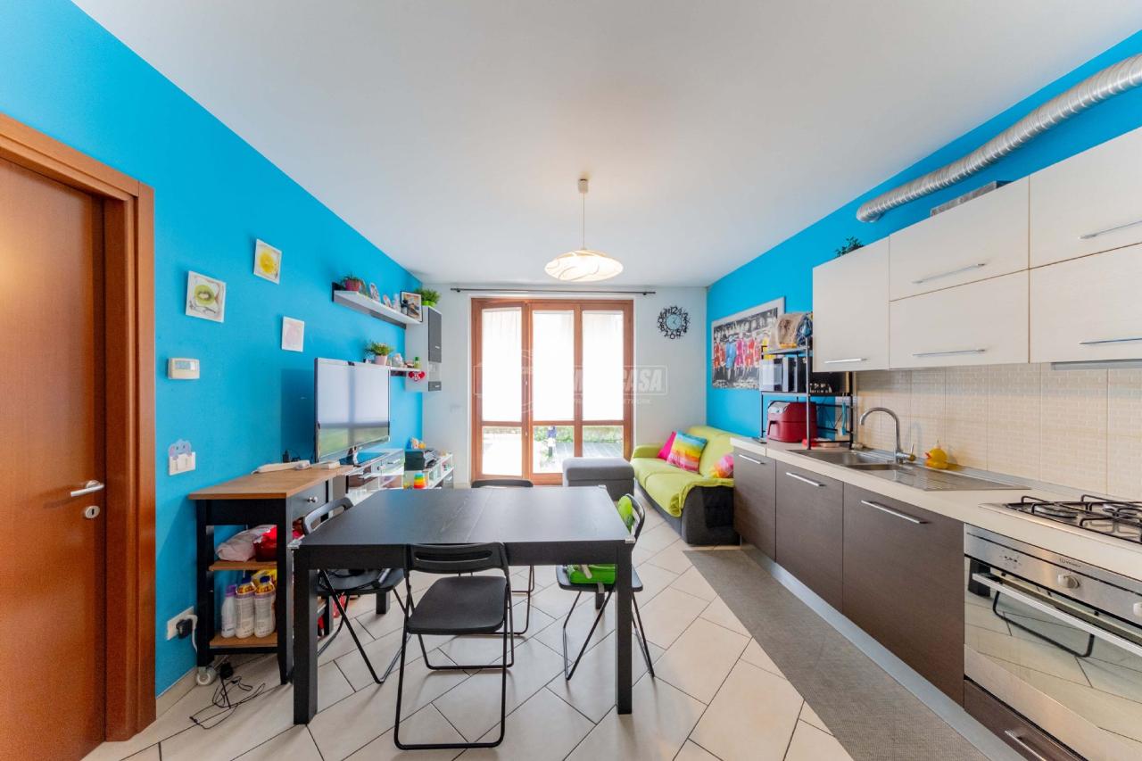 Appartamento in vendita a Vedano Al Lambro