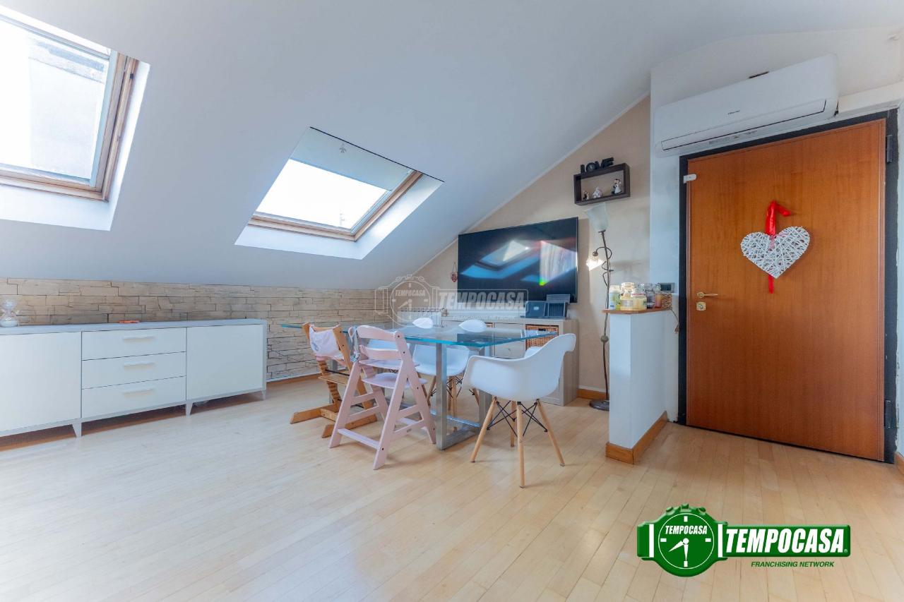 Appartamento in vendita a Monza