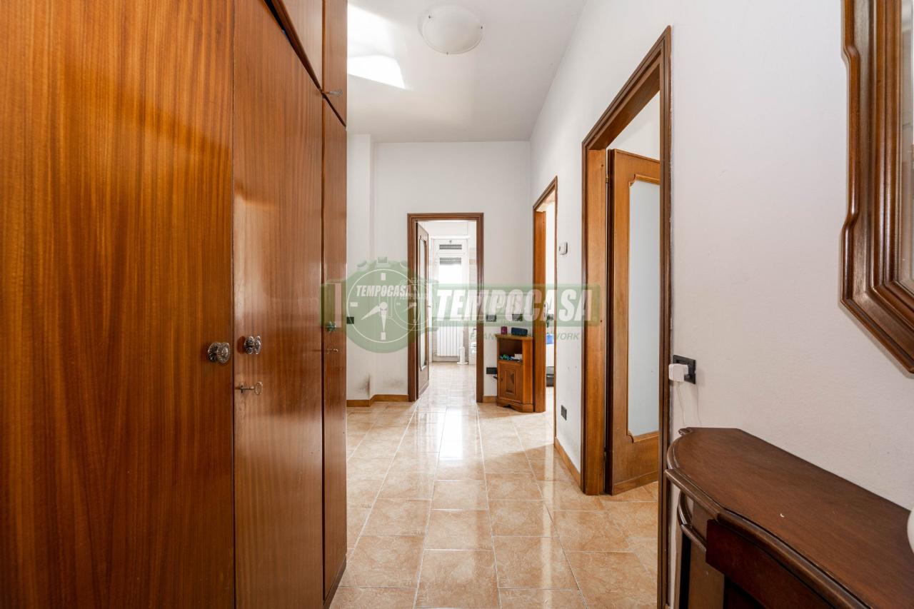 Appartamento in vendita a Vimercate Foto-9