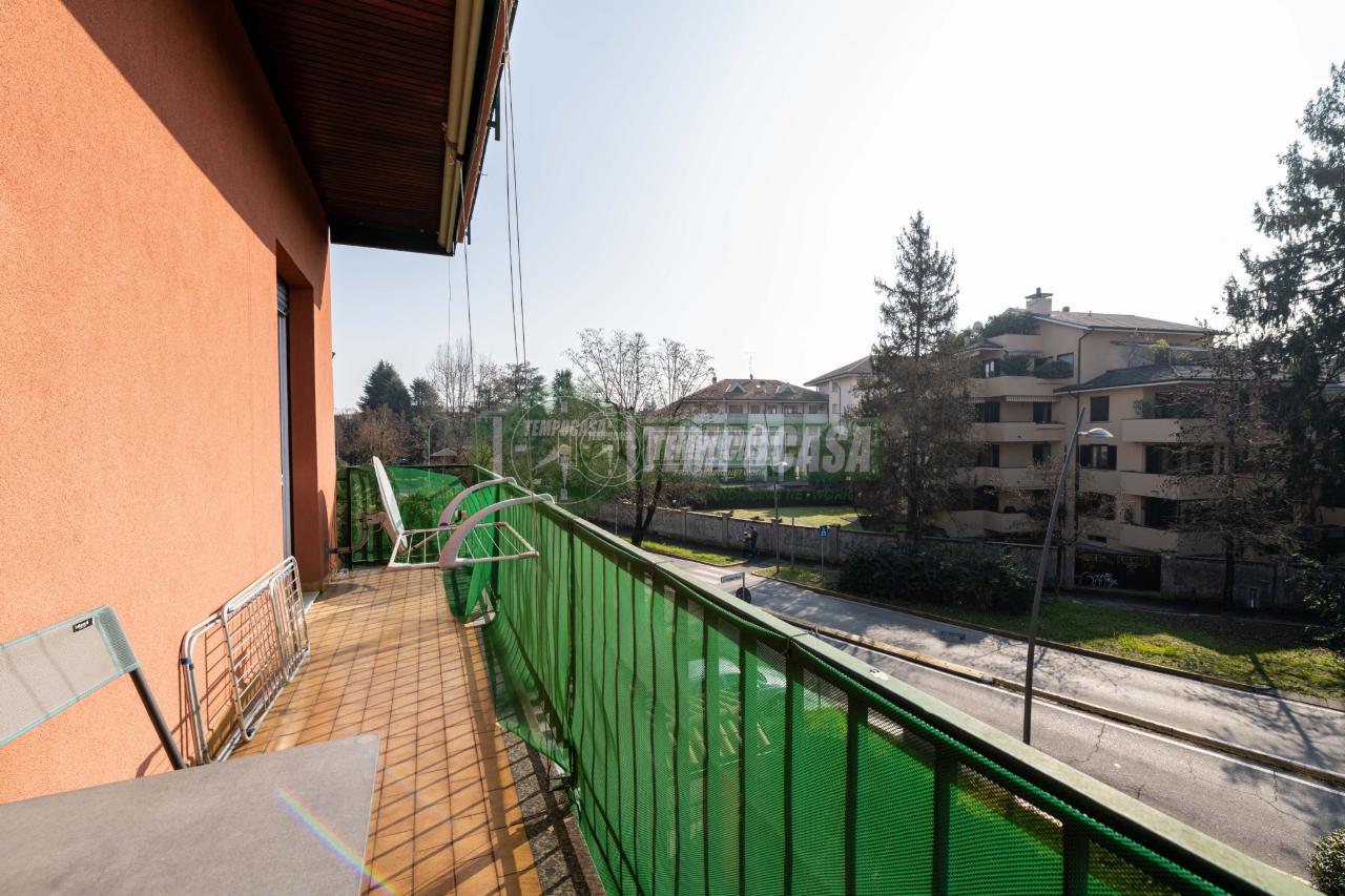 Appartamento in vendita a Vimercate Foto-24