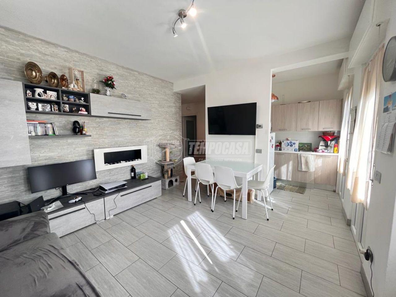 Appartamento in vendita a Casatenovo