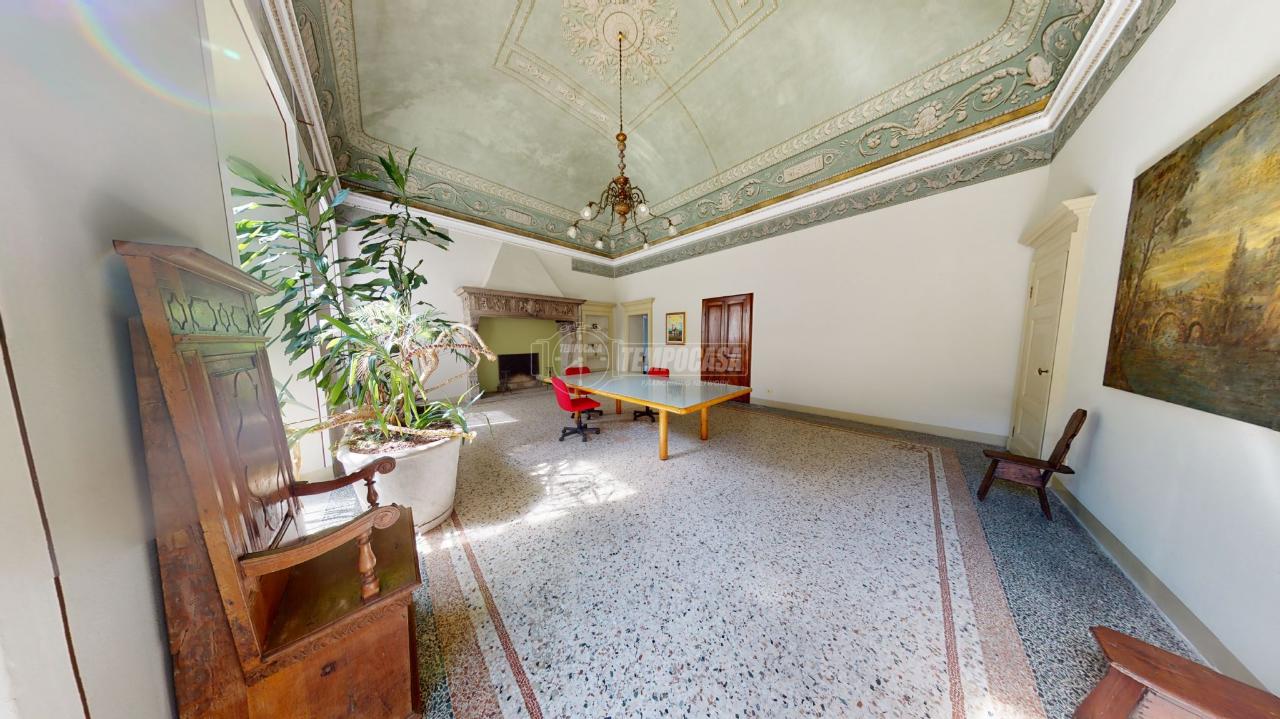 Ufficio in vendita a Limbiate