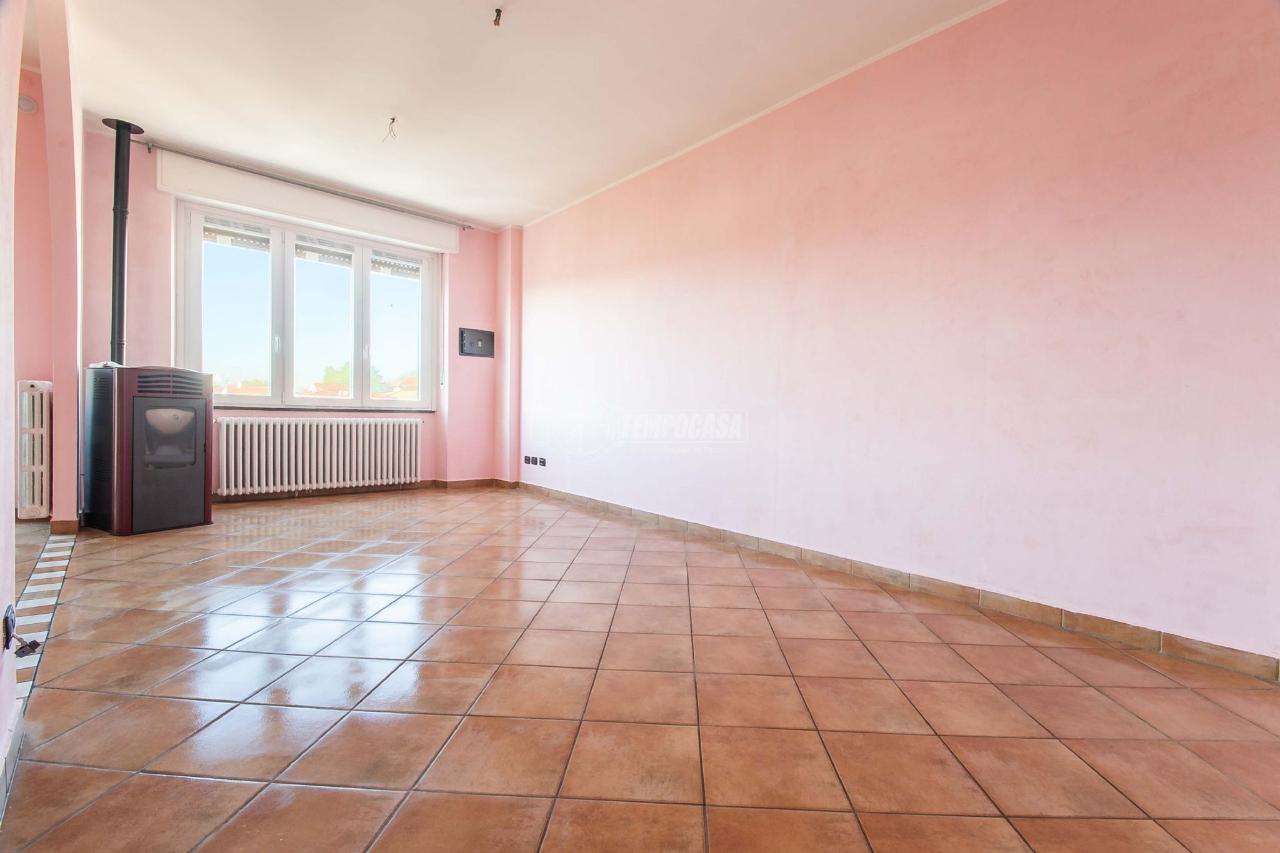 Appartamento in vendita a Limbiate