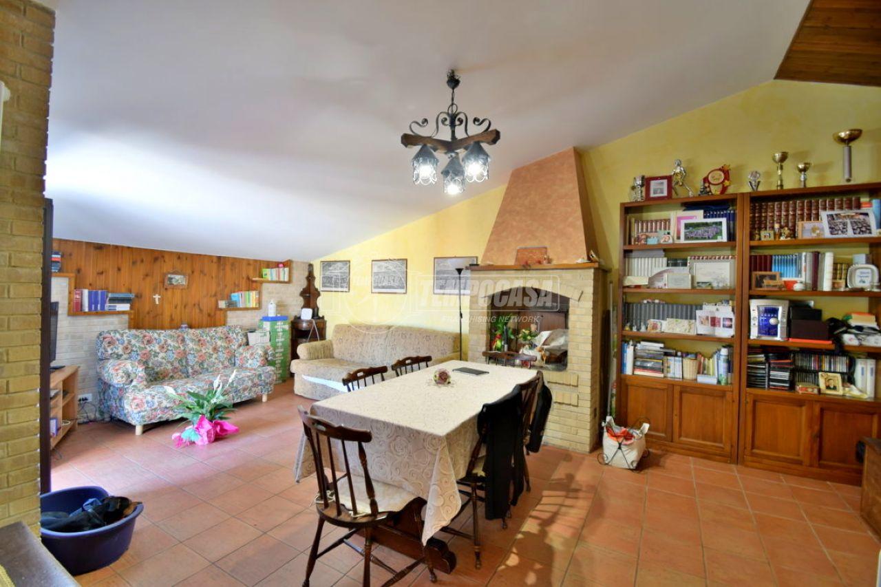 Quadrilocale in Via dei Mille 11, Montegranaro