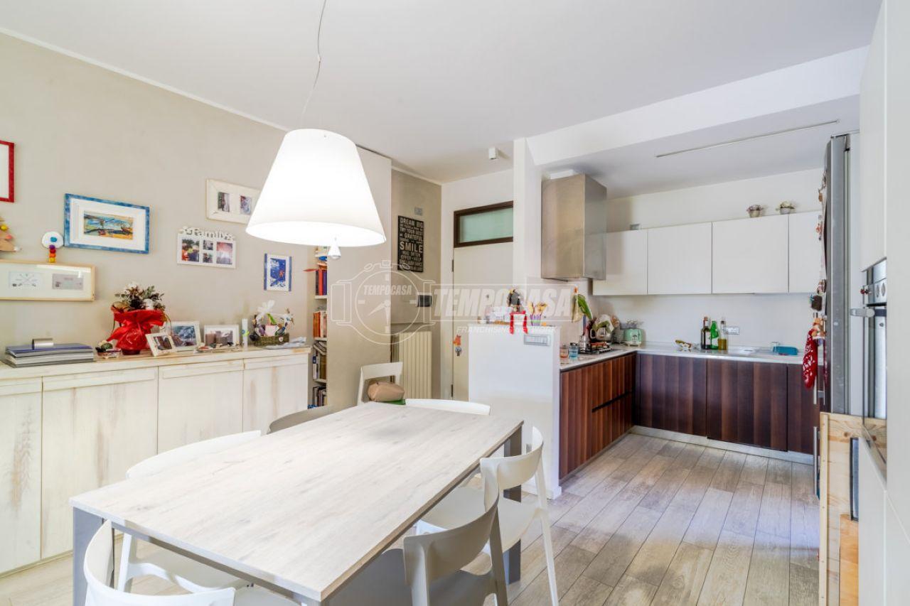 Appartamento in vendita a Montecosaro