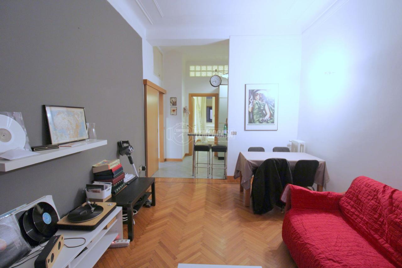 Trilocale in Corso Lodi 121, Milano