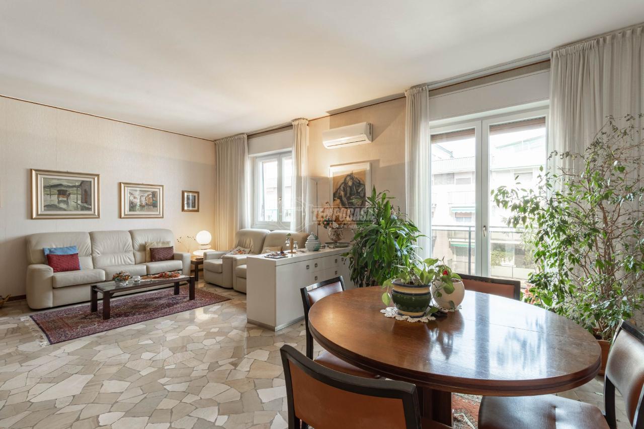 Trilocale in Via Privata Martino Lutero 7, Milano