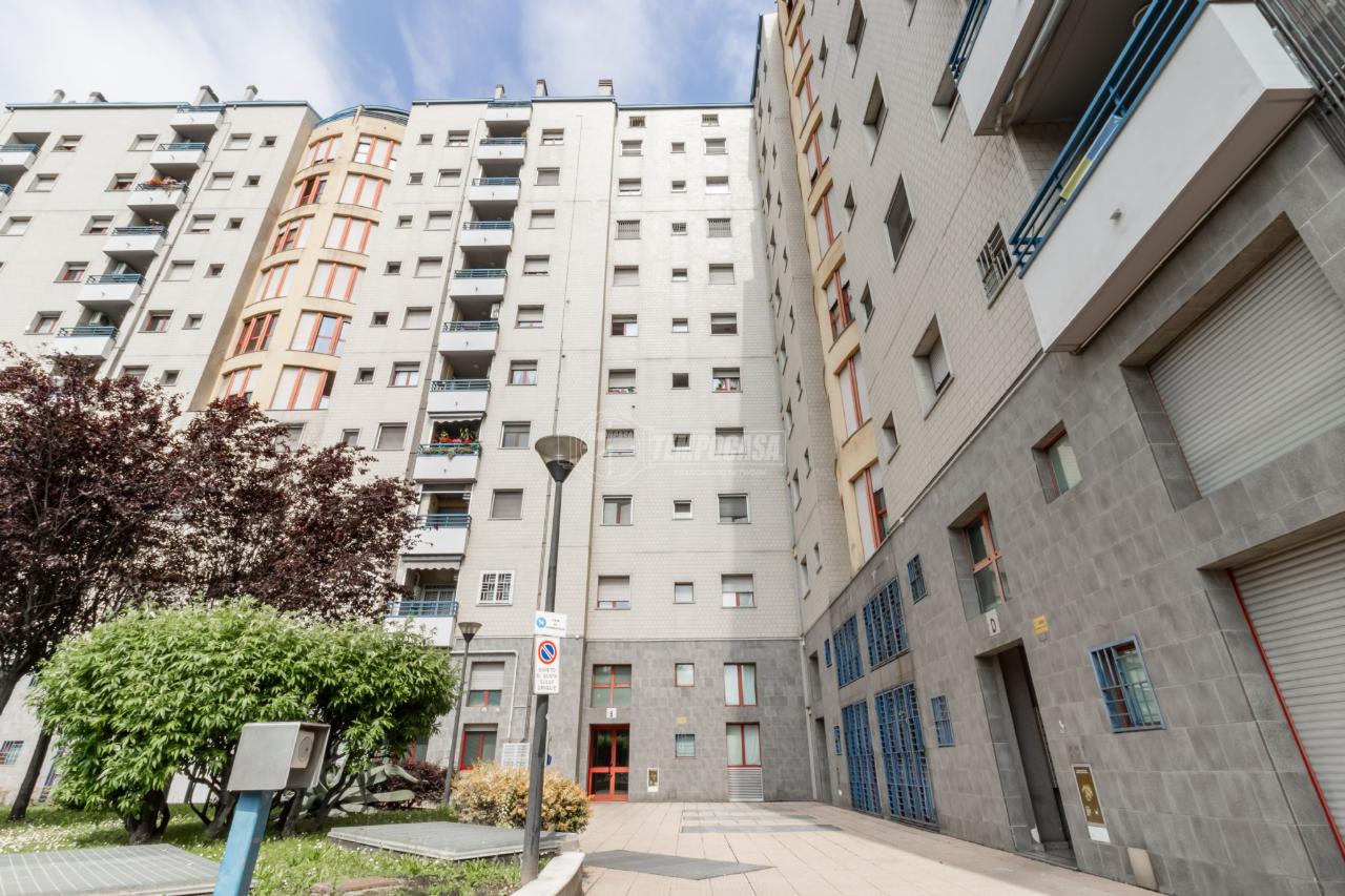 Loft in Via Ernesto Breda 37, Milano