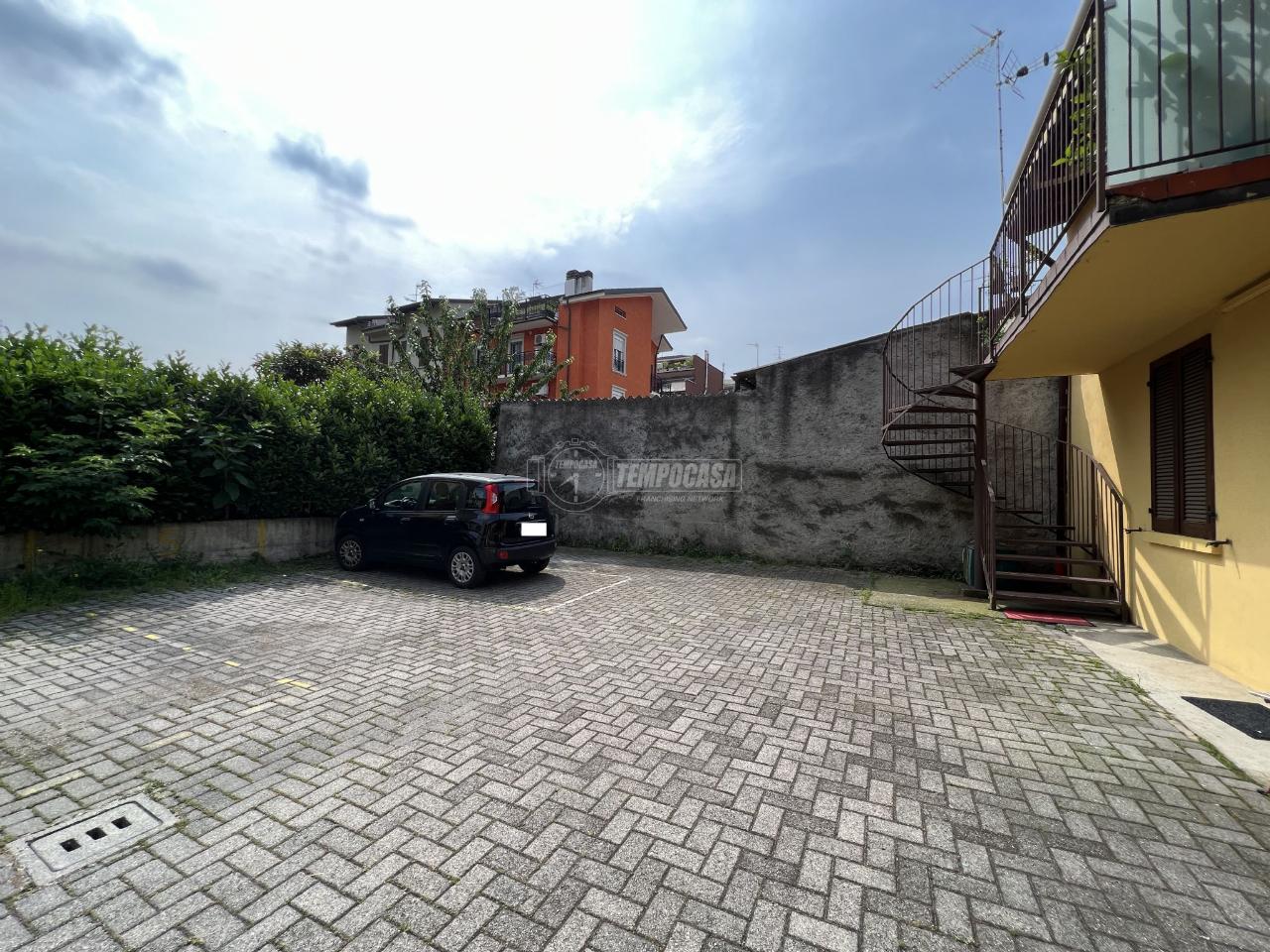 Box in vendita a Milano