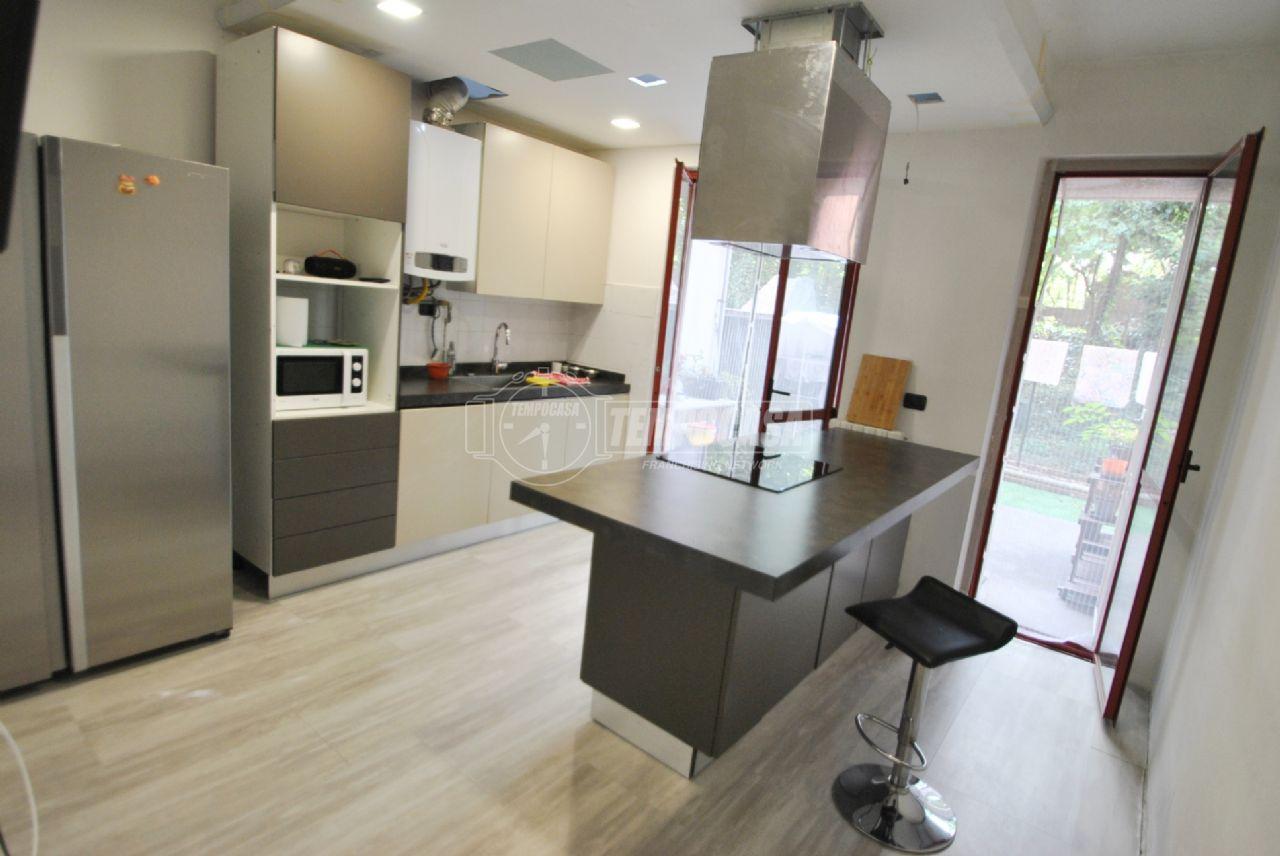 Villa a schiera in vendita a Cesate