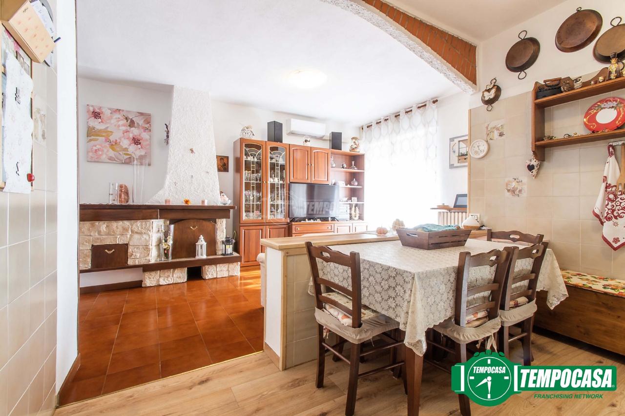 Appartamento in vendita a Arese